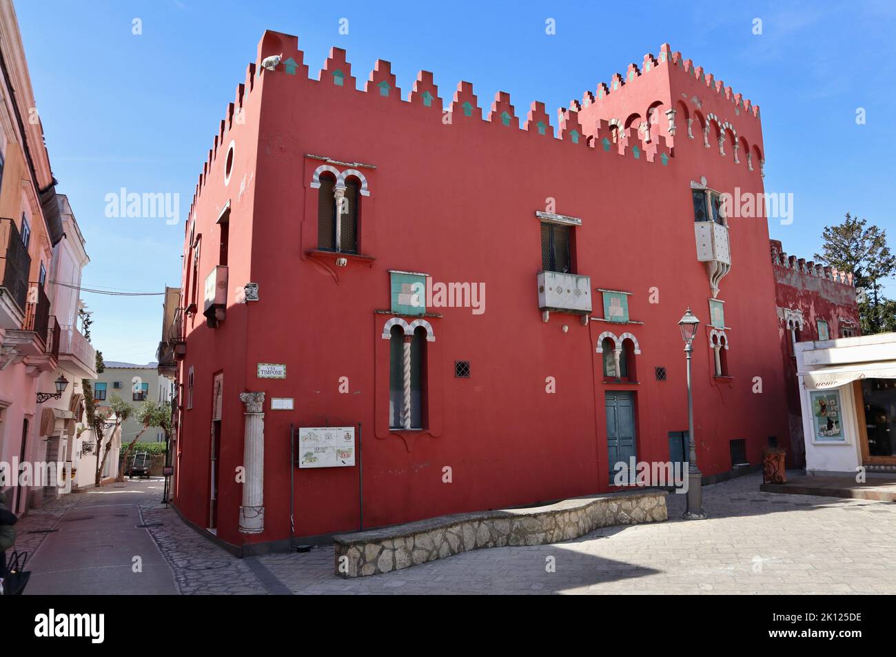 Anacapri - Museo Casa Rossa in Piazza La Torre Stock Photo - Alamy