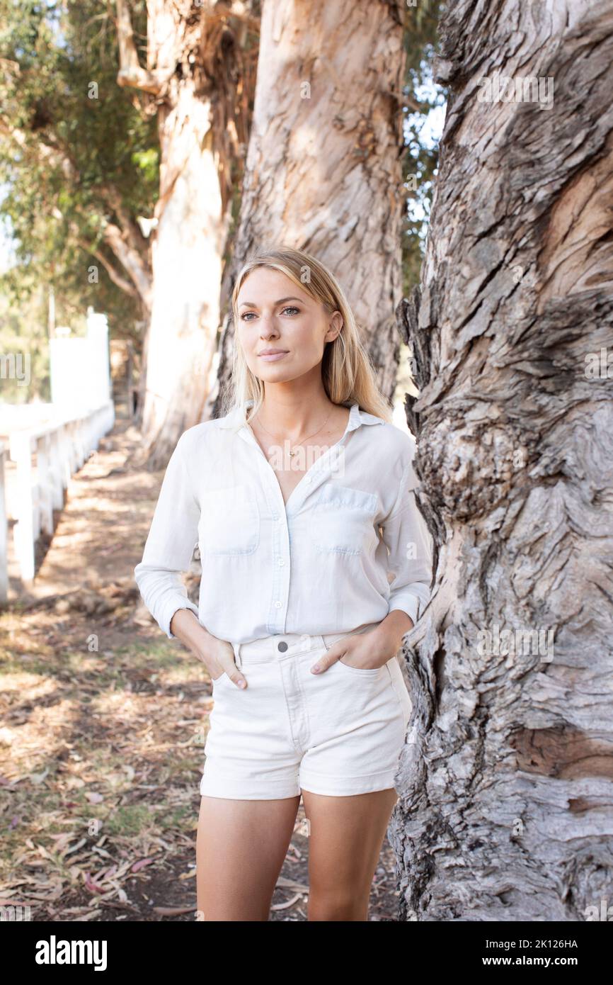 Tess gunty hi-res stock photography and images - Alamy