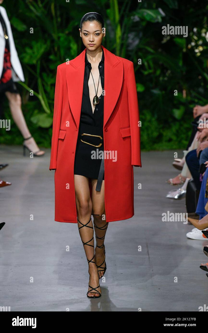 MICHAEL KORS SS23 runway during during New York fashion Week on ...
