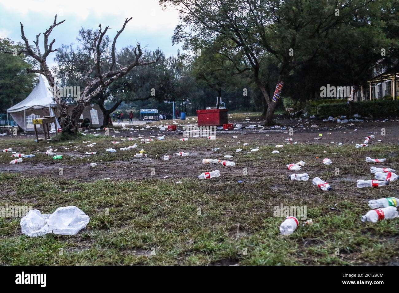 Littering at school hi-res stock photography and images - Alamy