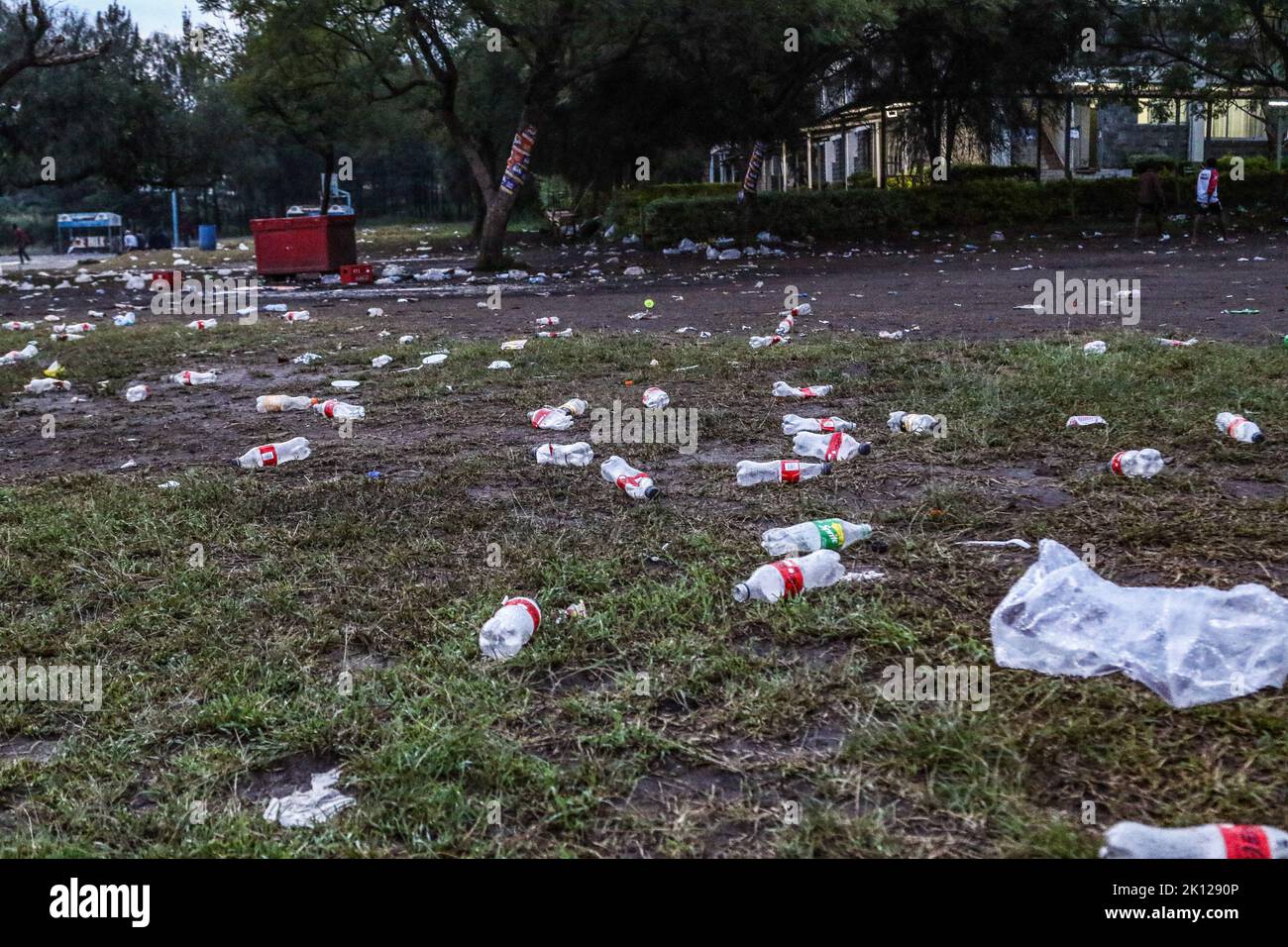 Littering at school hi-res stock photography and images - Alamy