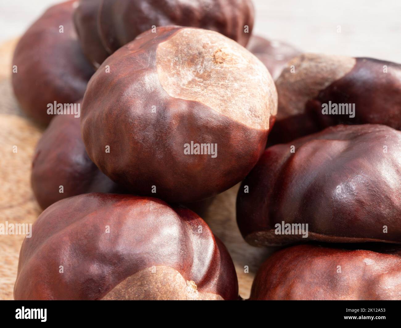 Chestnuts food background hi-res stock photography and images - Alamy