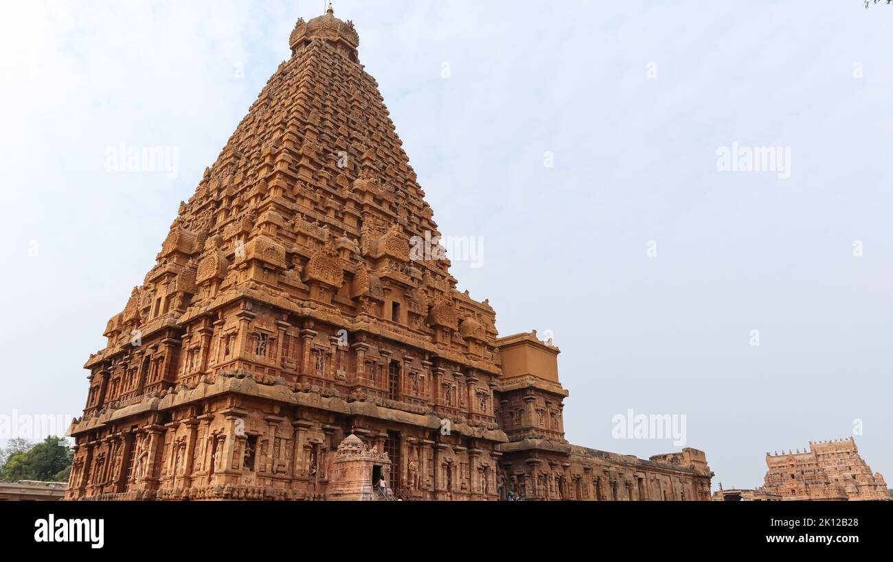The Beautiful Brihadeshwara Temple, Chola Dynasty Temple, Dedicated to ...
