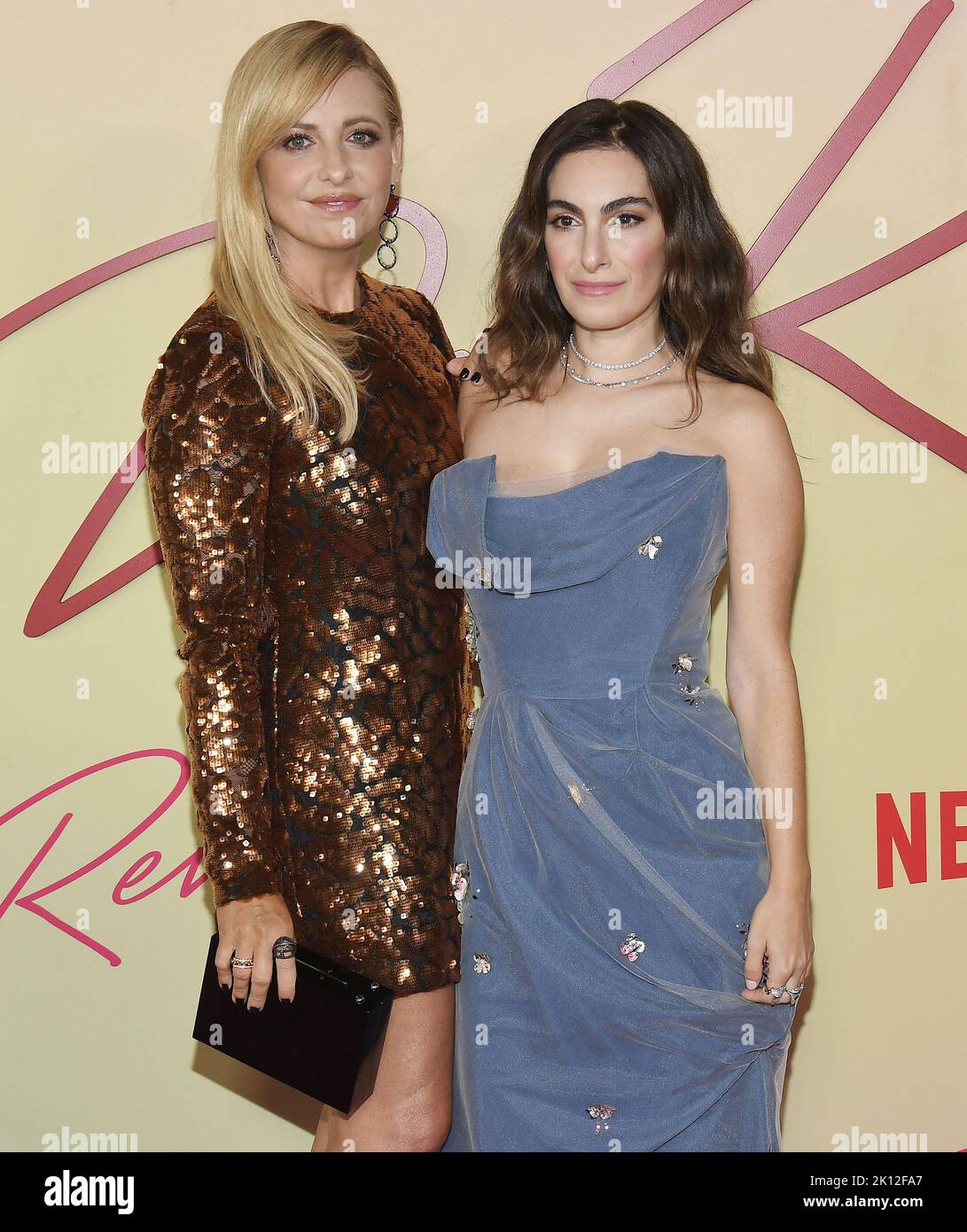 (L-R) Sarah Michelle Gellar and Jennifer Kaytin Robinson at Netflix's ...