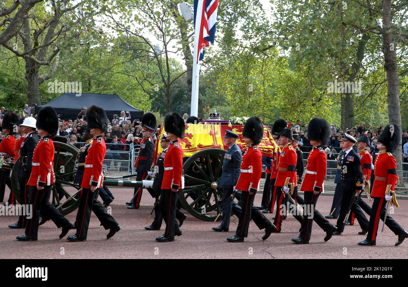 The coffin carrying Queen Elizabeth II makes its way along the Mall ...