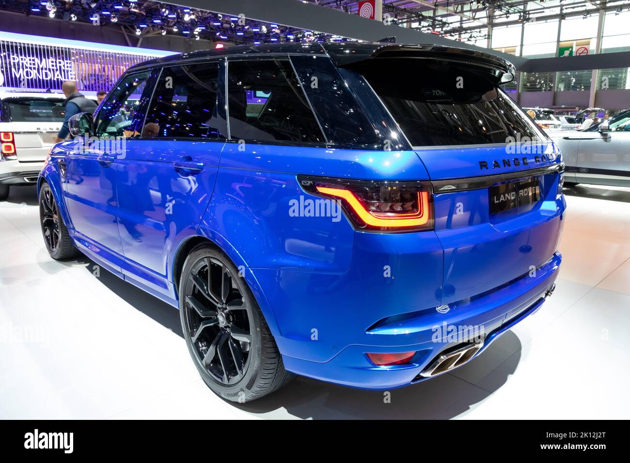 Range rover hi-res stock photography and images - Alamy