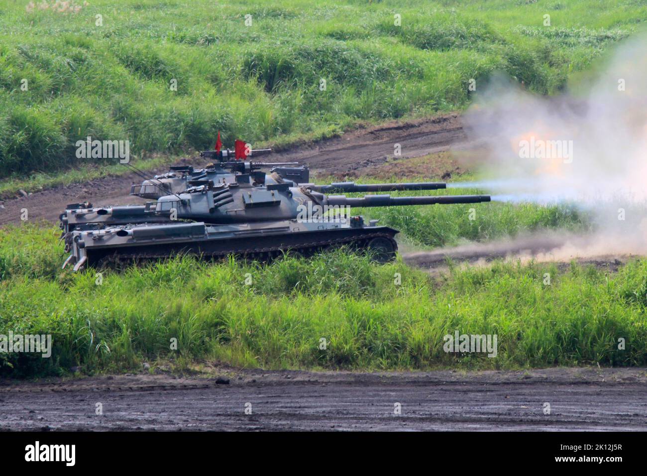 Type 74 tank of JGSDF Stock Photo - Alamy