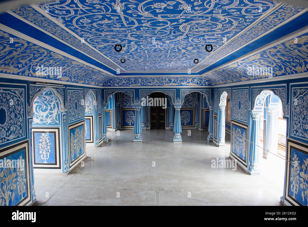 Sukh Nivas, the Hall of Rest on the 2nd floor of the Chandra Mahal ...