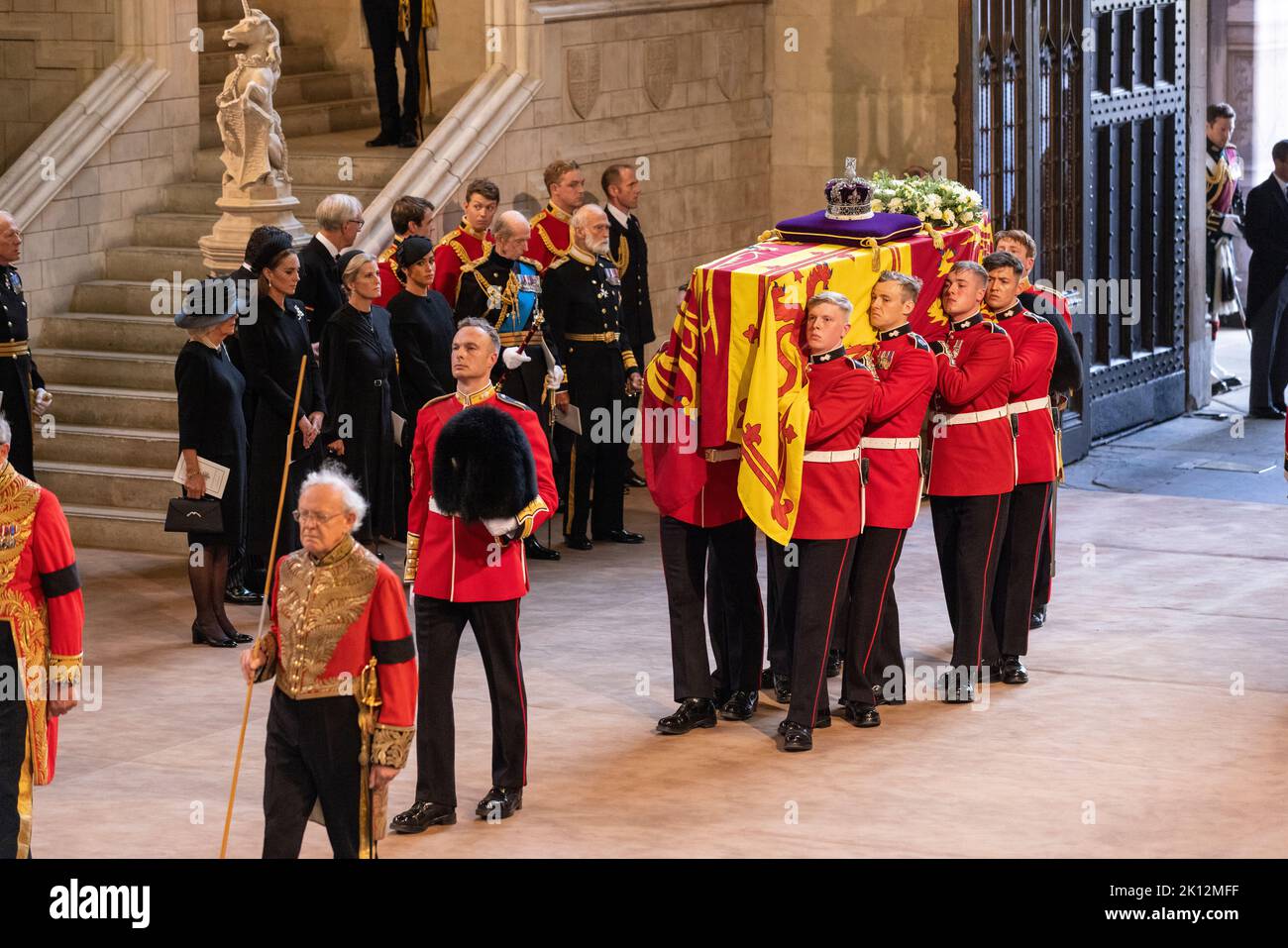 The queen coffin hi-res stock photography and images - Alamy
