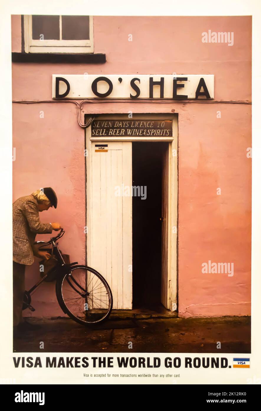 VISA card advertisement in a NatGeo magazine, June 1991 Stock Photo - Alamy