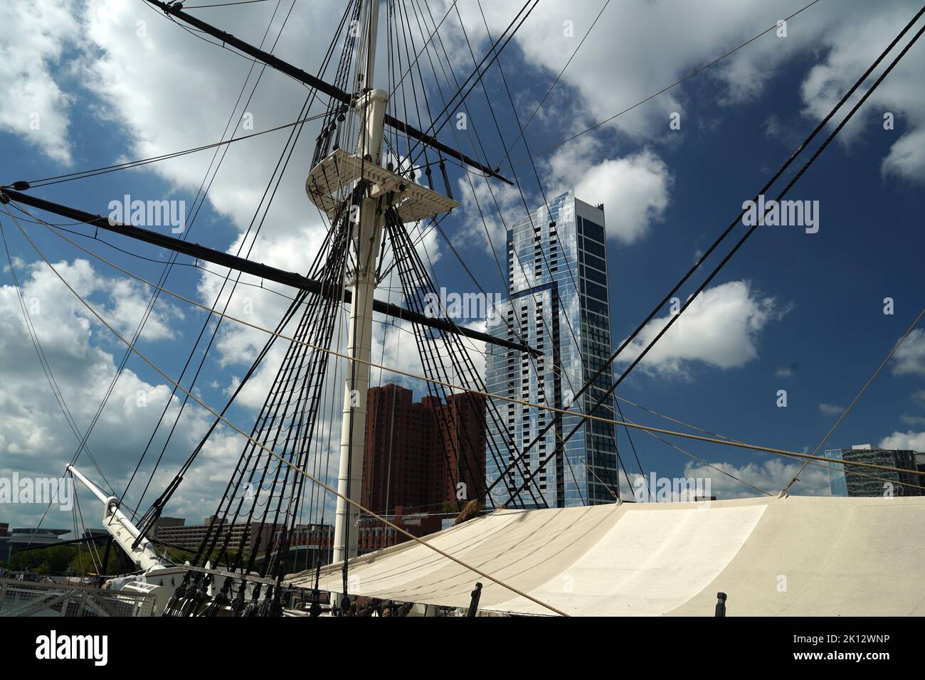 Constellation yacht hi-res stock photography and images - Alamy