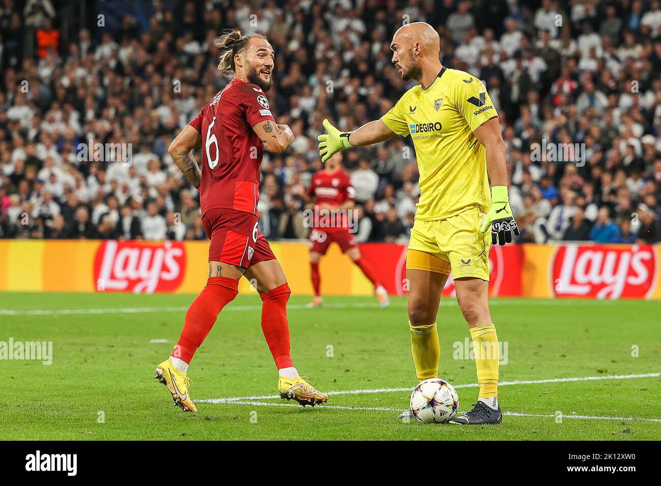 Copenhagen, Denmark. 14th Sep, 2022. Goalkeeper Marko Dmitrovic (1) and ...