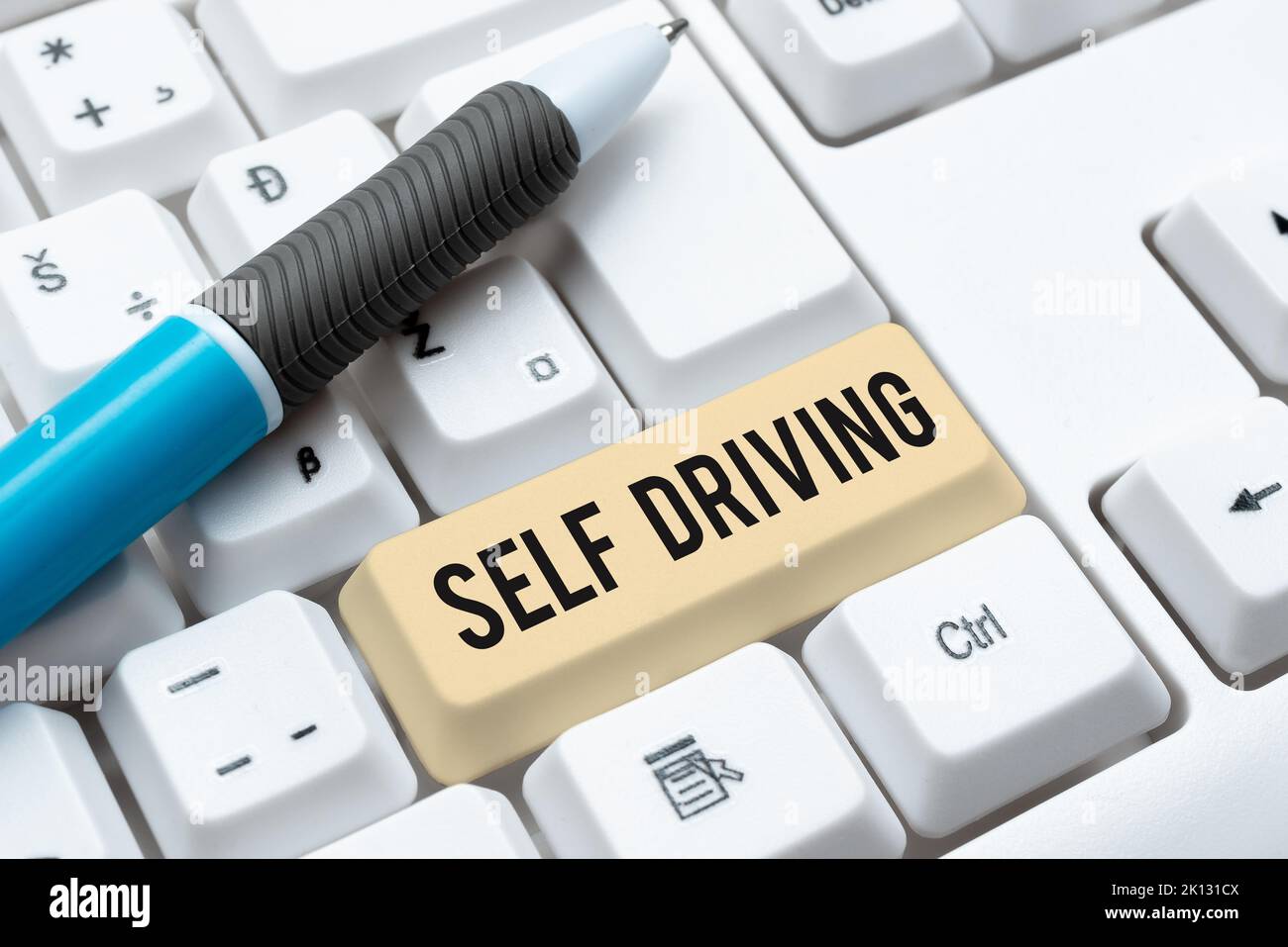 Text showing inspiration Self Driving. Business idea Autonomous vehicle ...