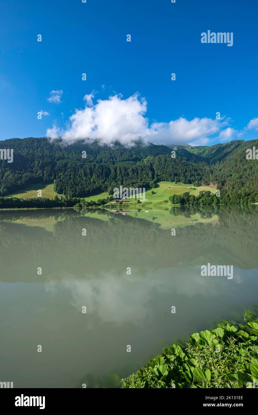 Village de montagne suisse hi-res stock photography and images - Alamy