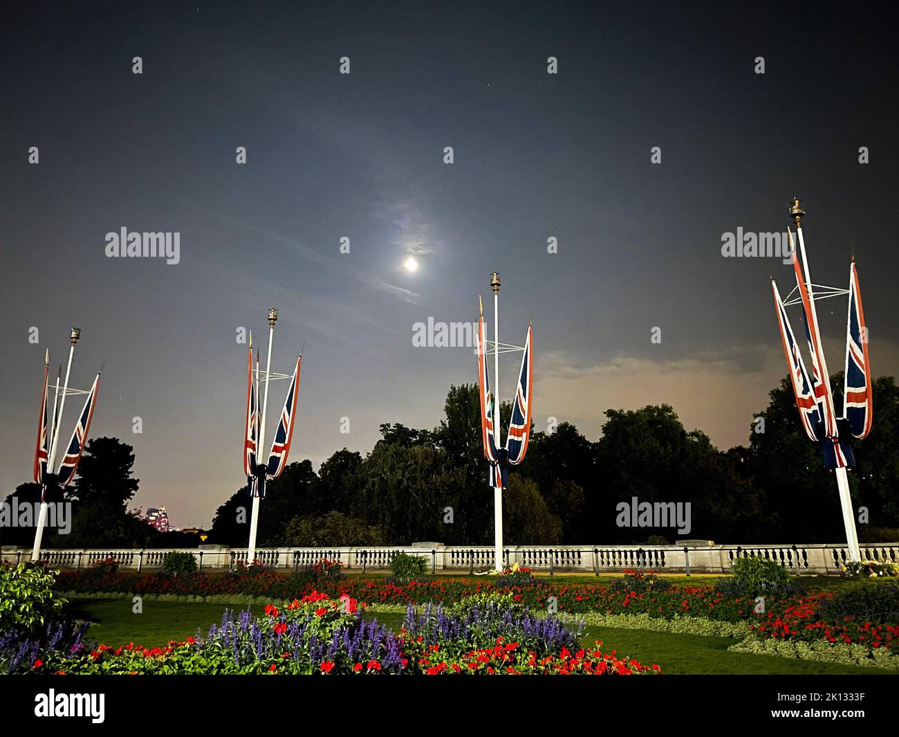Queen Elizabeth II death Stock Photo - Alamy