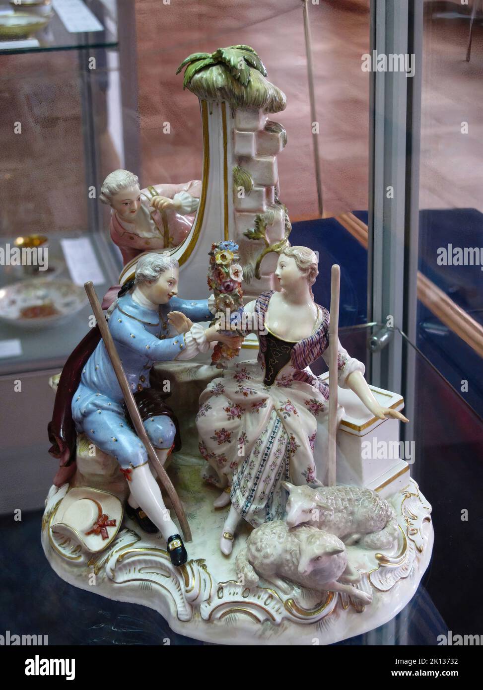 Meissen porcelain history hi-res stock photography and images - Alamy