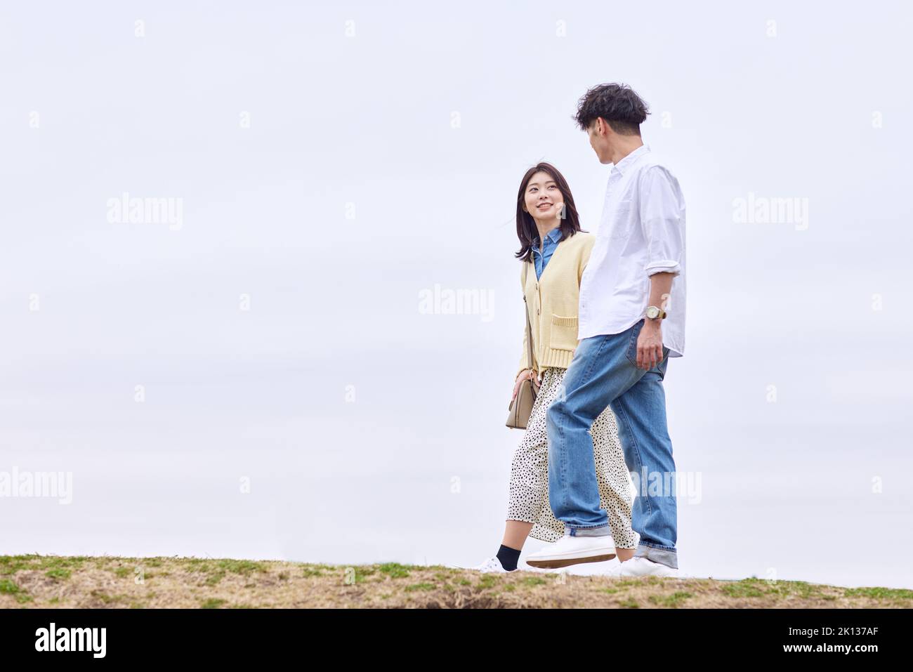 Japanese dating date hi-res stock photography and images - Alamy