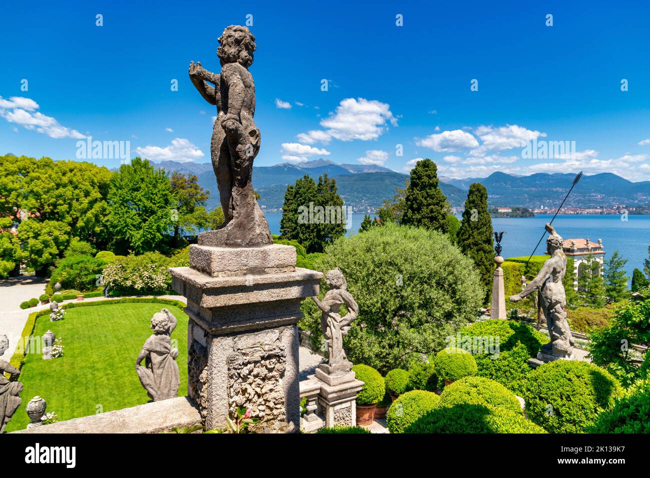 The gardens of Borromeo Palace, Isola Bella, Lake Maggiore, Verbania ...