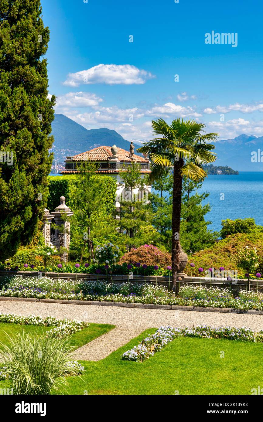 The gardens of Borromeo Palace, Isola Bella, Lake Maggiore, Verbania ...