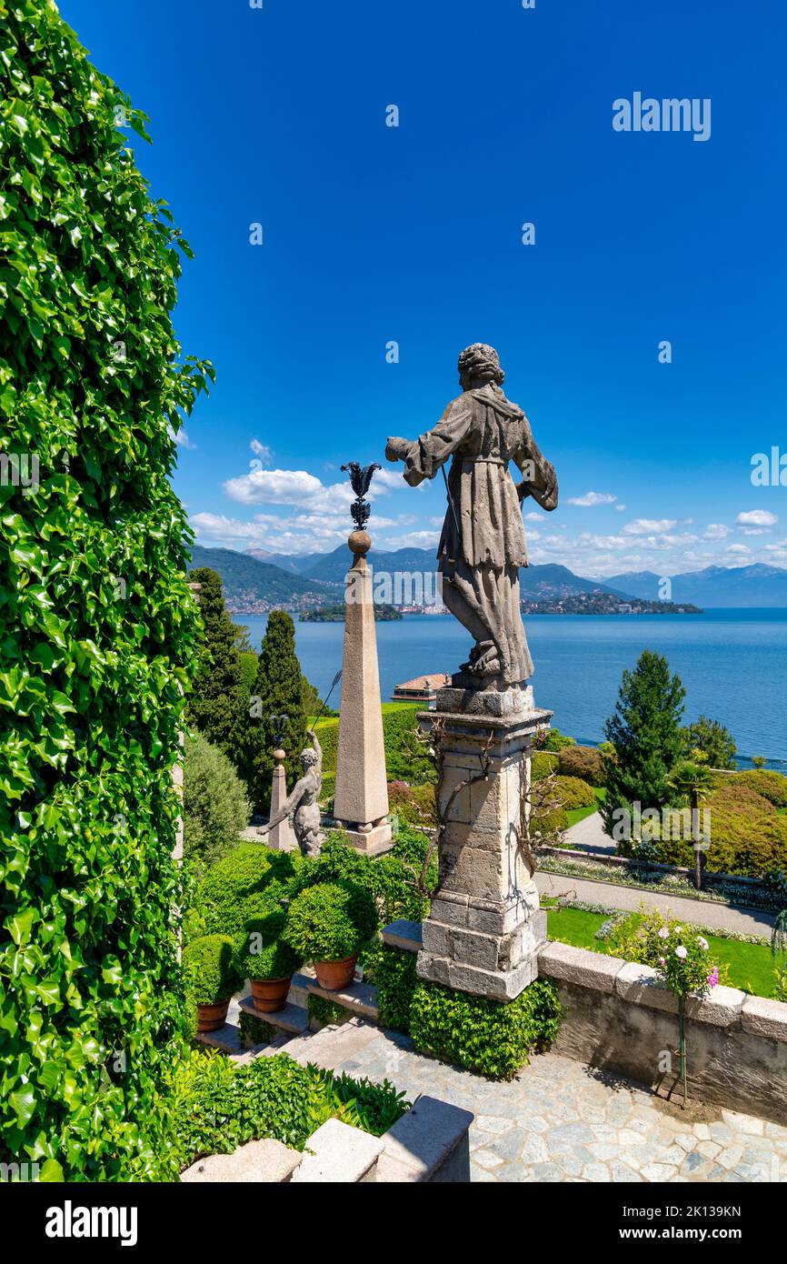 The gardens of Borromeo Palace, Isola Bella, Lake Maggiore, Verbania ...