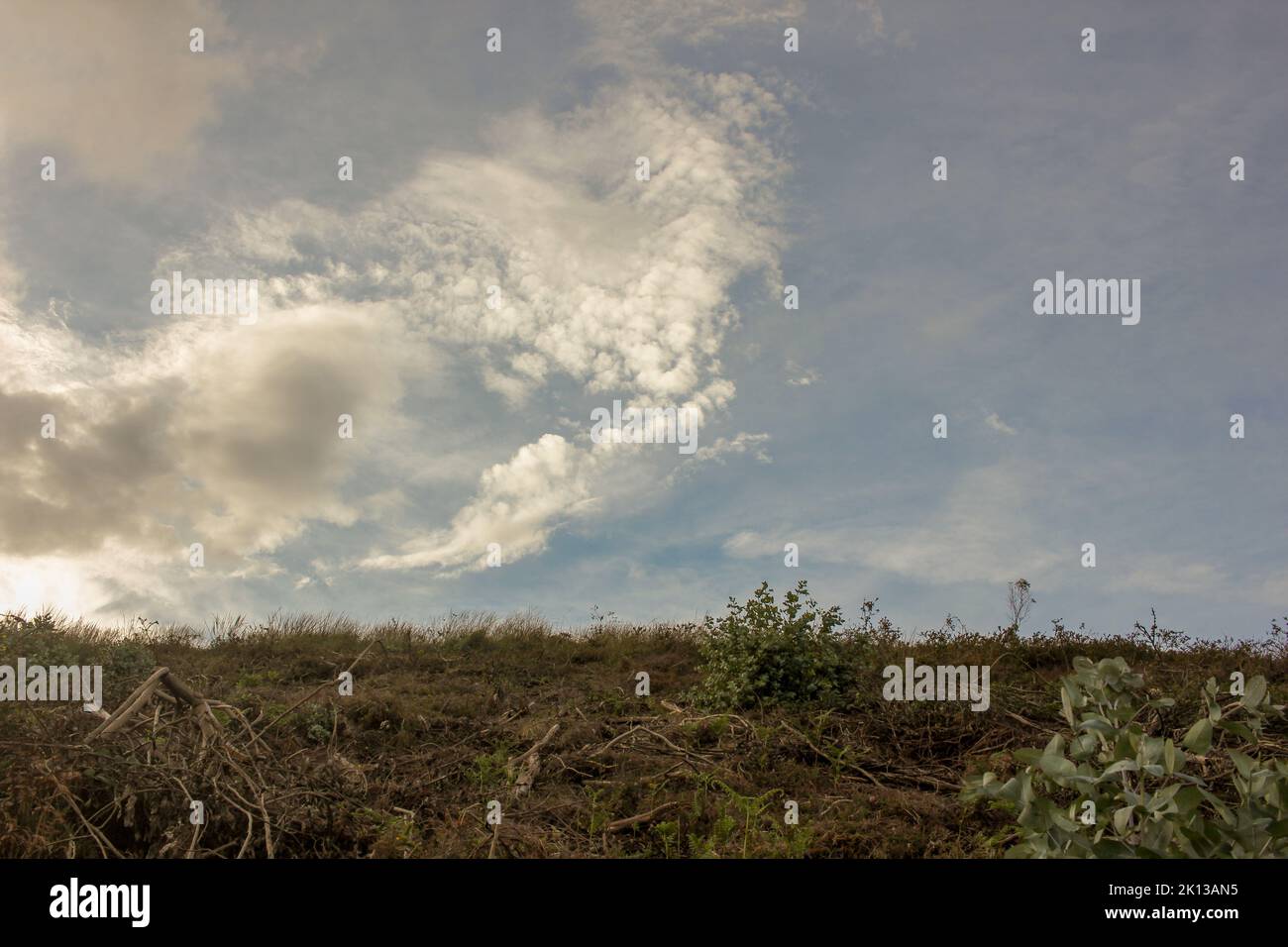 Fast moving cloud hi-res stock photography and images - Alamy