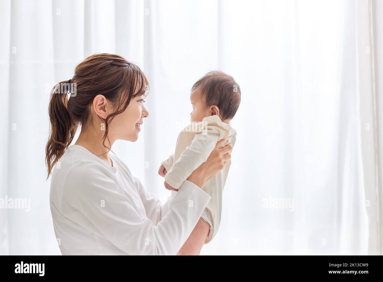Japanese newborn with mother Stock Photo - Alamy