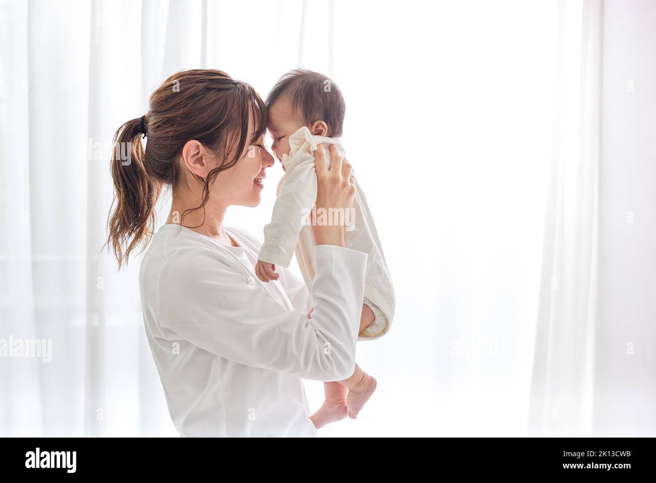 Japanese newborn with mother Stock Photo - Alamy