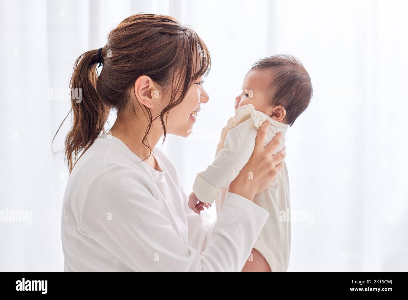 Japanese newborn with mother Stock Photo - Alamy