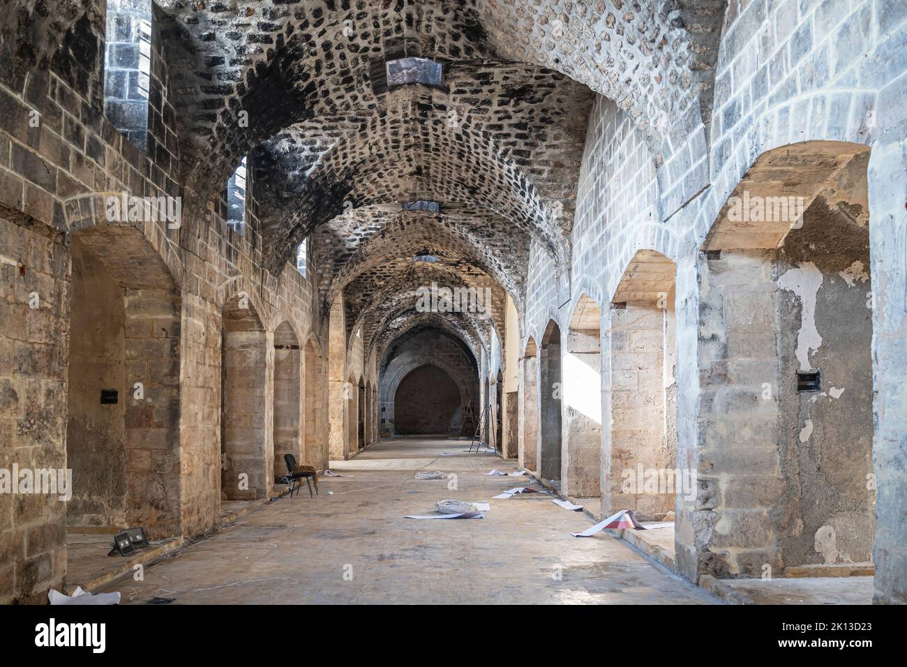 Inside the Aleppo Souk in the Old City in Aleppo, Syria Stock Photo - Alamy