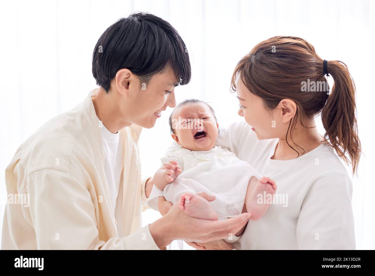 Japanese newborn with mother and father Stock Photo - Alamy