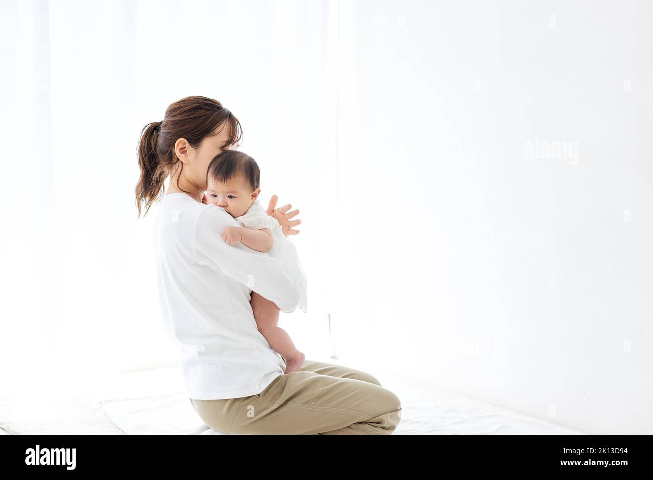 Japanese newborn with mother Stock Photo - Alamy
