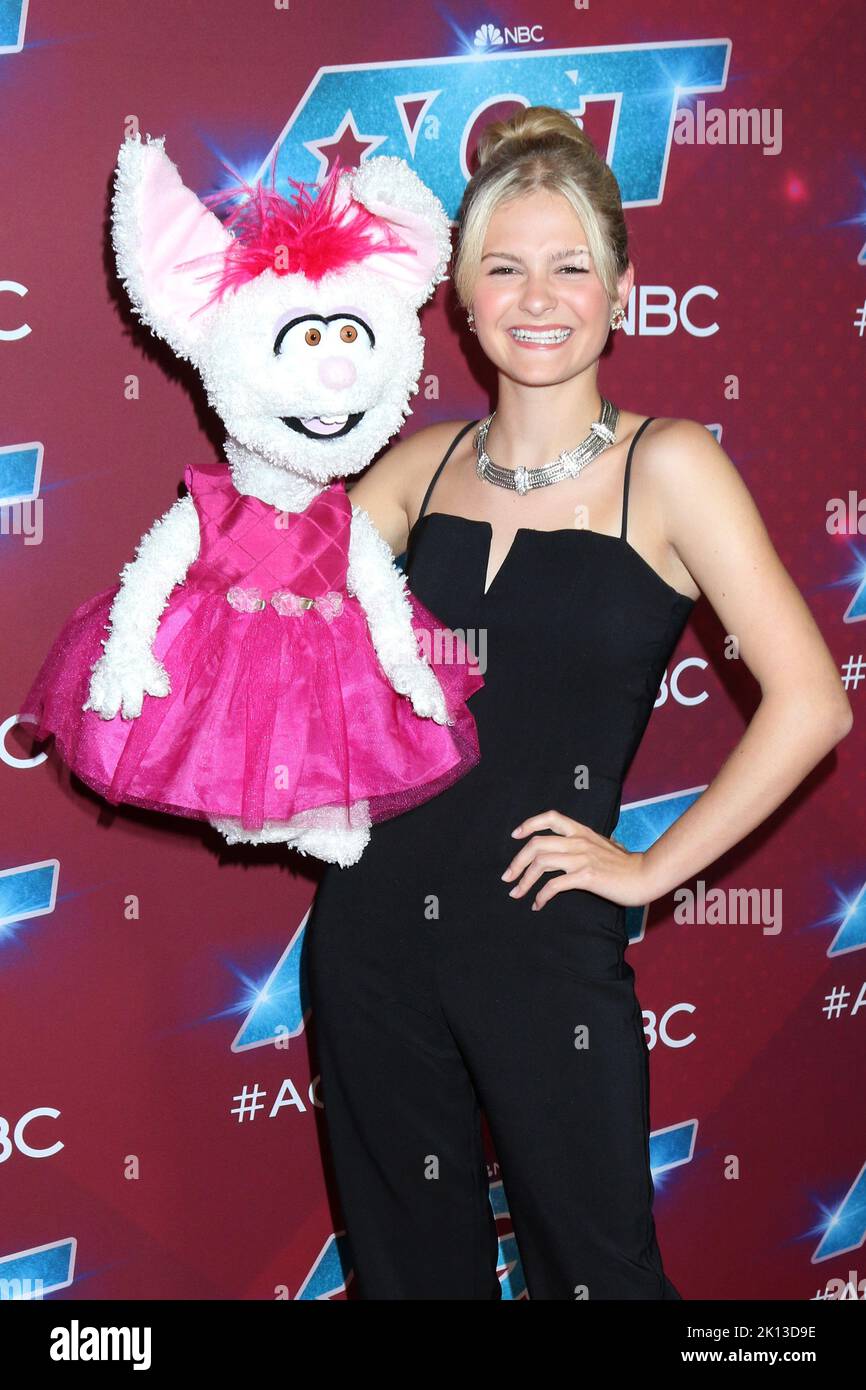 Darci Lynne Farmer, Petunia at the America's Got Talent Season 17 - Live Show Winner Red Carpet ...