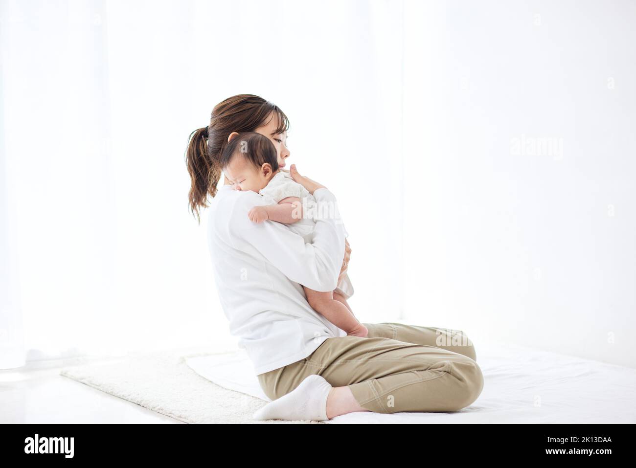 Japanese newborn with mother Stock Photo - Alamy
