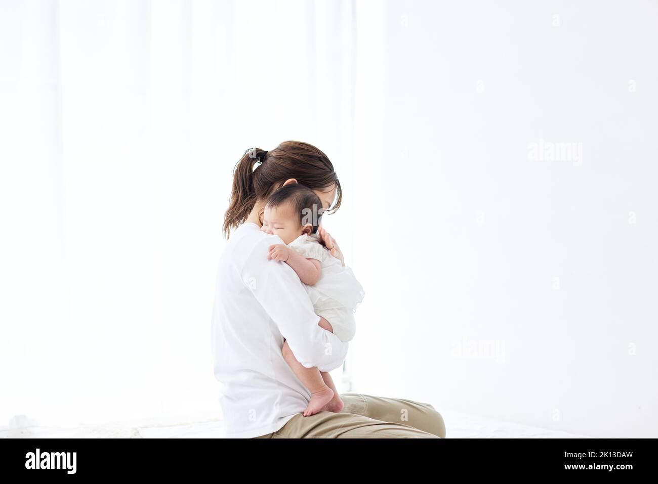 Japanese newborn with mother Stock Photo - Alamy