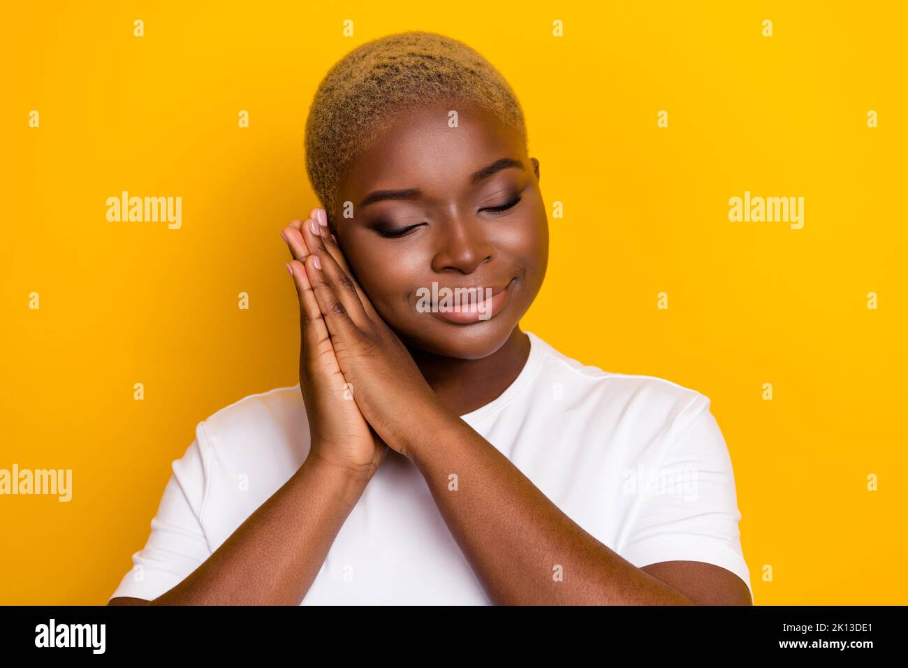 Photo of sweety romantic lady good mood imagine vacation travel arms ...