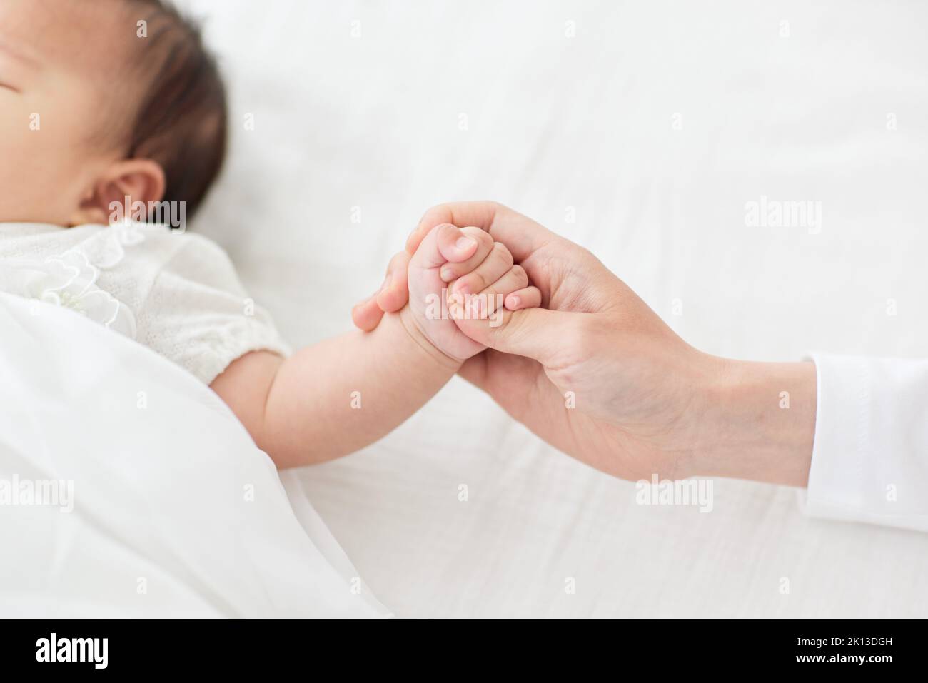 Japanese newborn with mother Stock Photo - Alamy