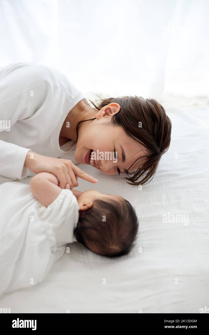Japanese newborn with mother Stock Photo - Alamy