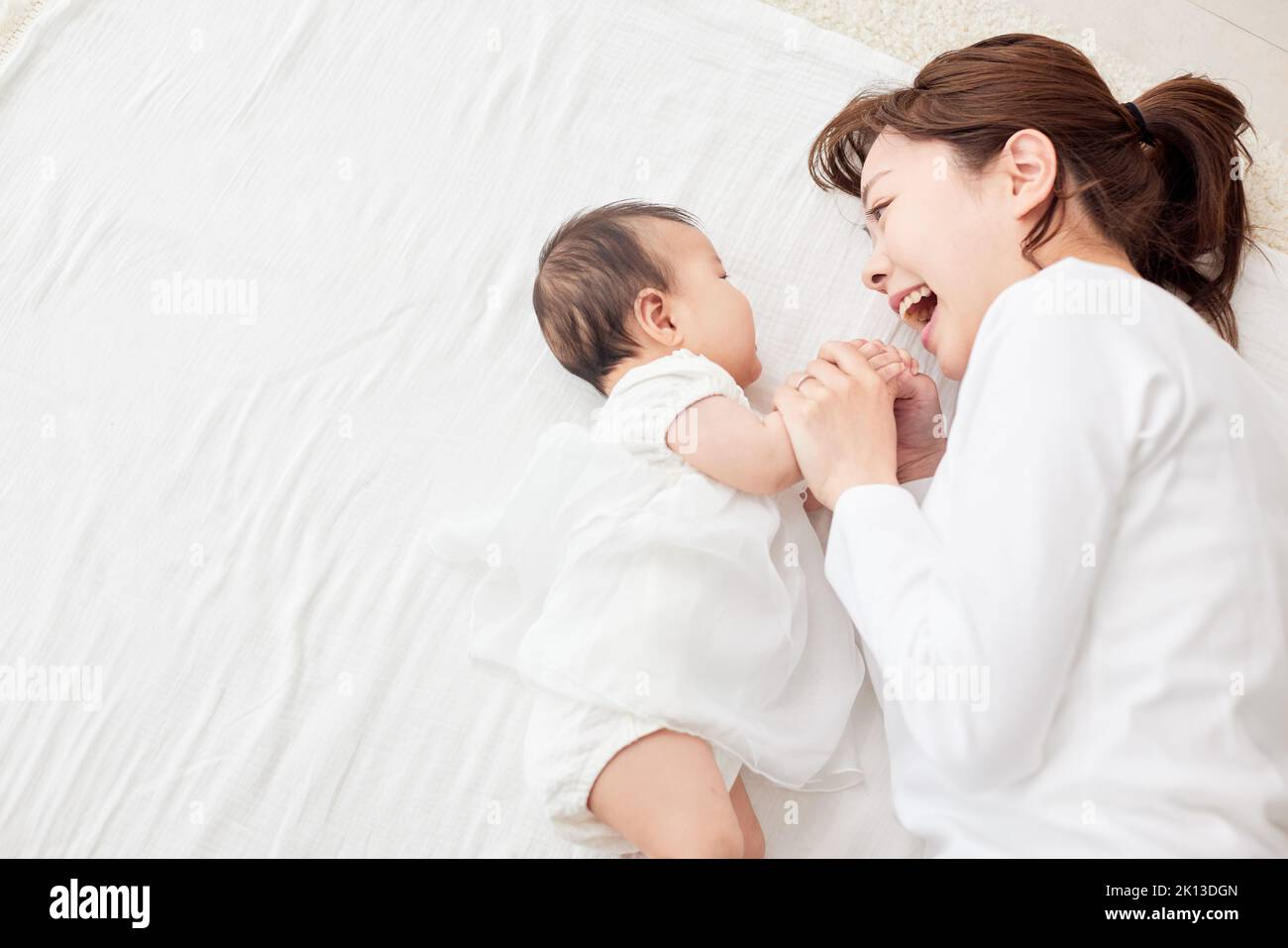 Japanese newborn with mother Stock Photo - Alamy