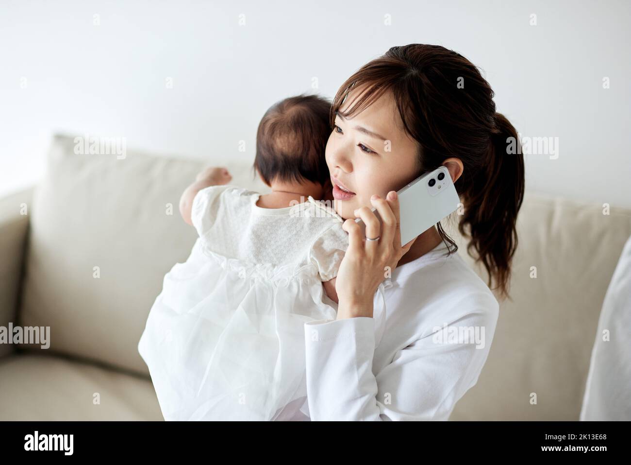 Japanese newborn with mother Stock Photo - Alamy