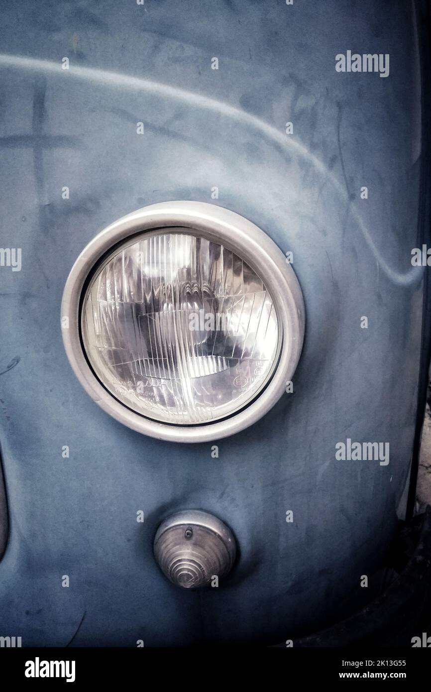 A closeup shot of a vintage cars headlight Stock Photo - Alamy