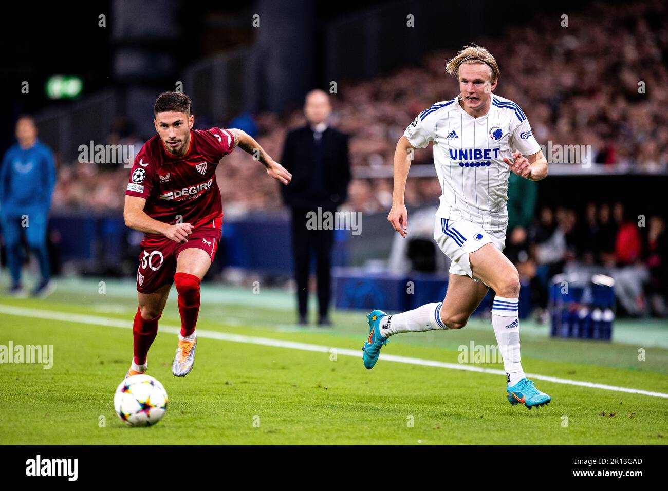 Fc copenhagen vs sevilla fc hi-res stock photography and images - Alamy