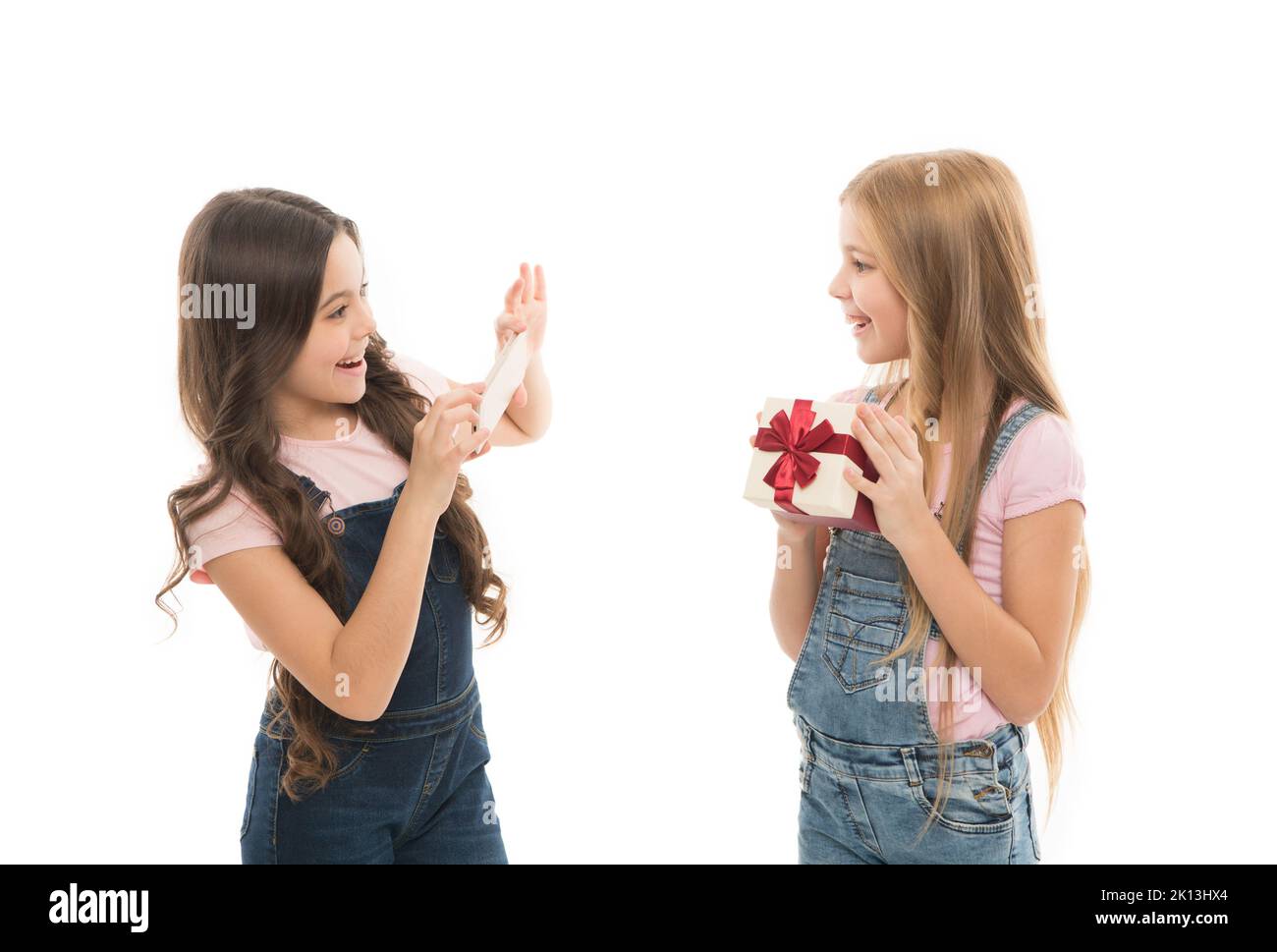 How make professional unboxing. Girls cute kids shooting unboxing video ...