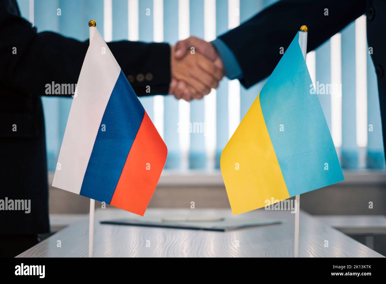 Communication in foreign countries hi-res stock photography and images ...