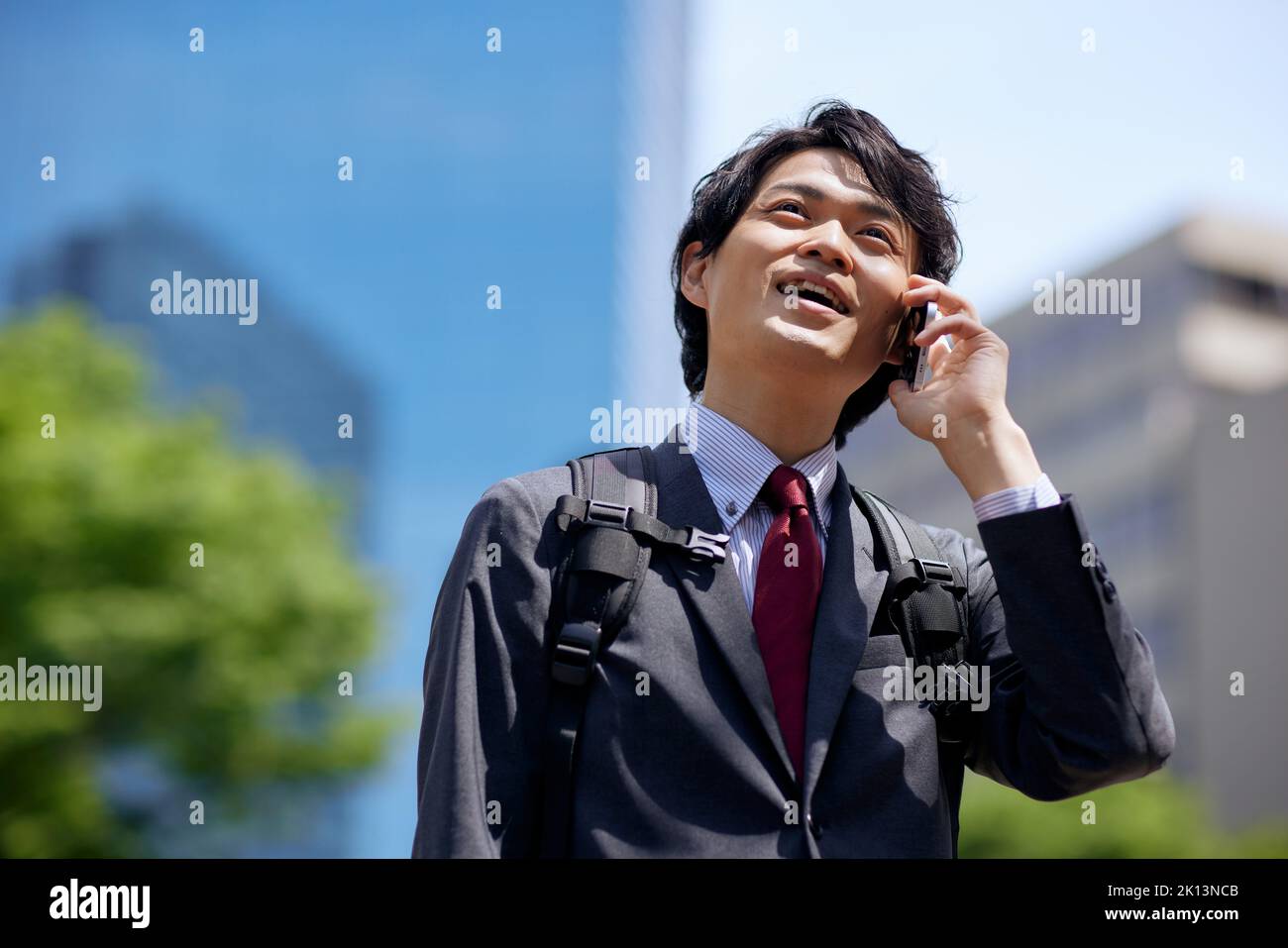 Japanese businessman portrait downtown Tokyo Stock Photo - Alamy