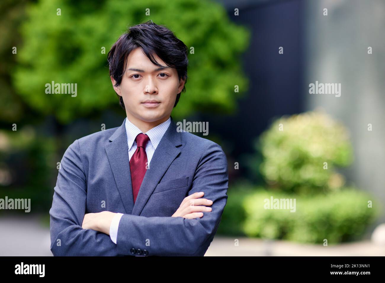 Japanese businessman portrait Stock Photo - Alamy