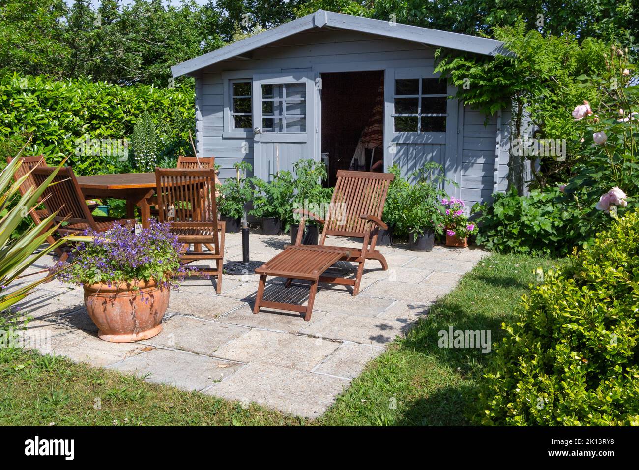 Shed terrace garden furniture hi-res stock photography and images - Alamy