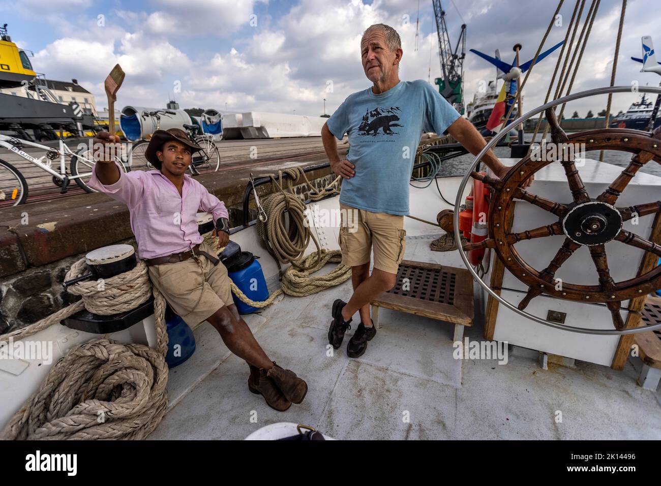 Captain Joachim Ebeling (r.) of the cargo ship "Avontuur" from the ...