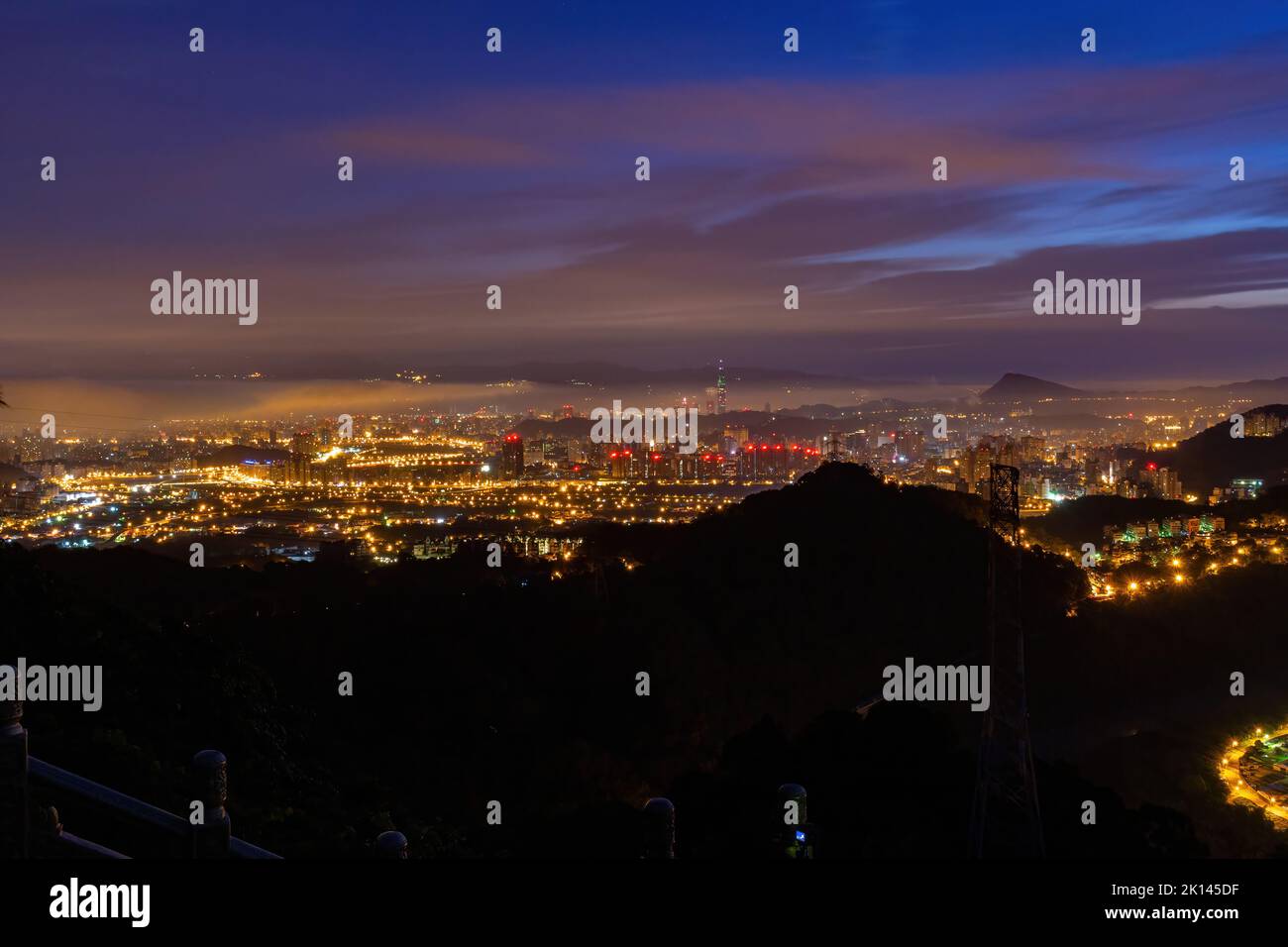 Superb sunrise landscape from Zhitan area at Taiwan Stock Photo - Alamy