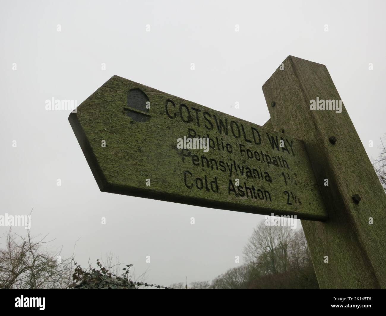 Cotswold Way long distance footpath National Trail. The Cotswolds AONB ...