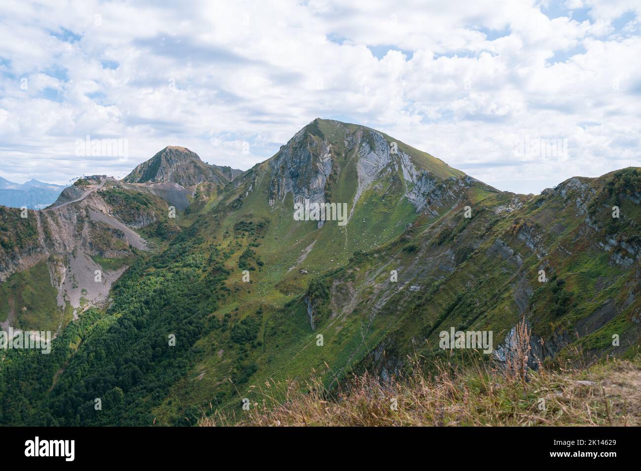 Alpine Meadows Trail, alpine Meadows Walking Route. Aerial view of the ...